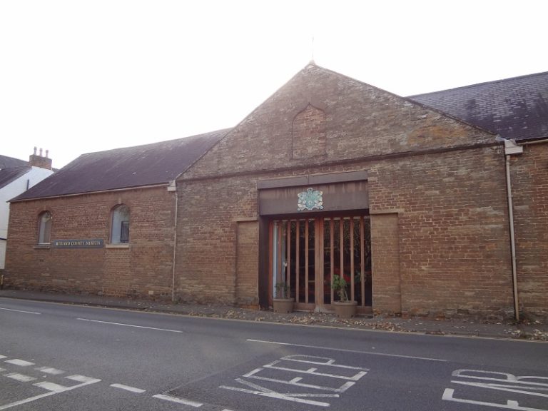 Oakham Local Government – Oakham High Street